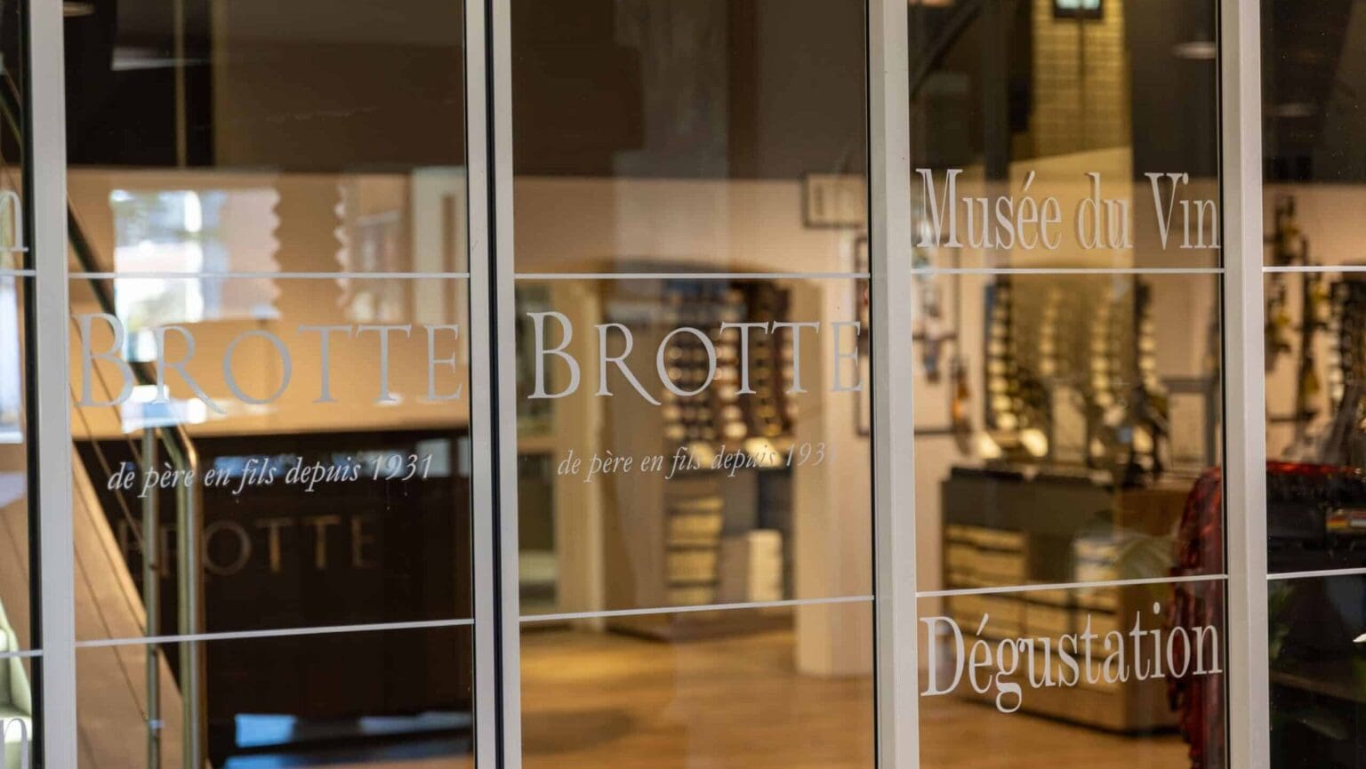 Dégustation de vins à Châteauneuf-du-Pape | Musée du vin Brotte